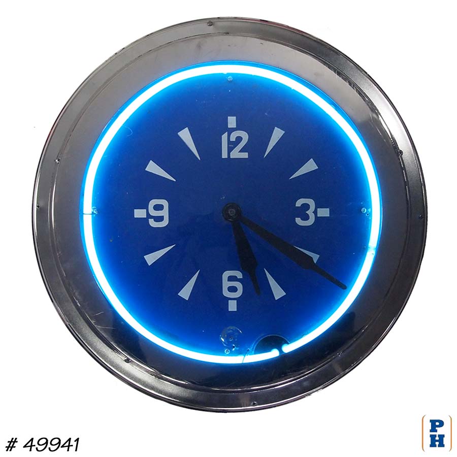 Neon Clock in Neon Signs