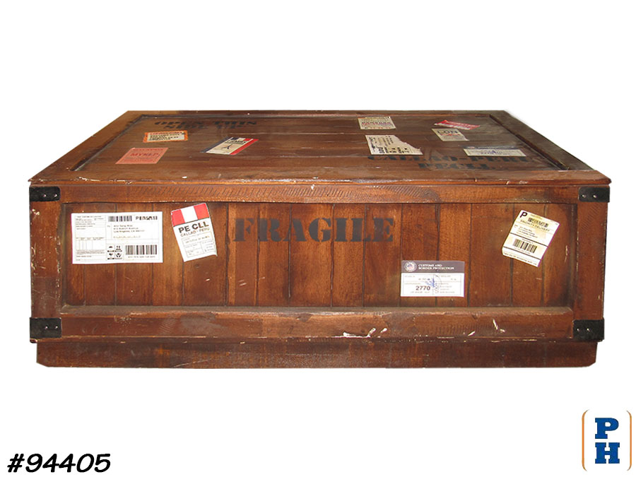 Shipping Crate, Decor in Decor