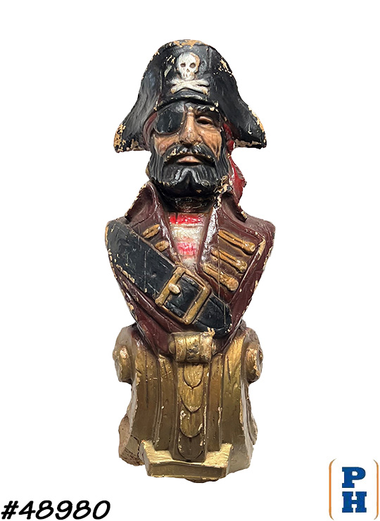 Figurehead in Pirates
